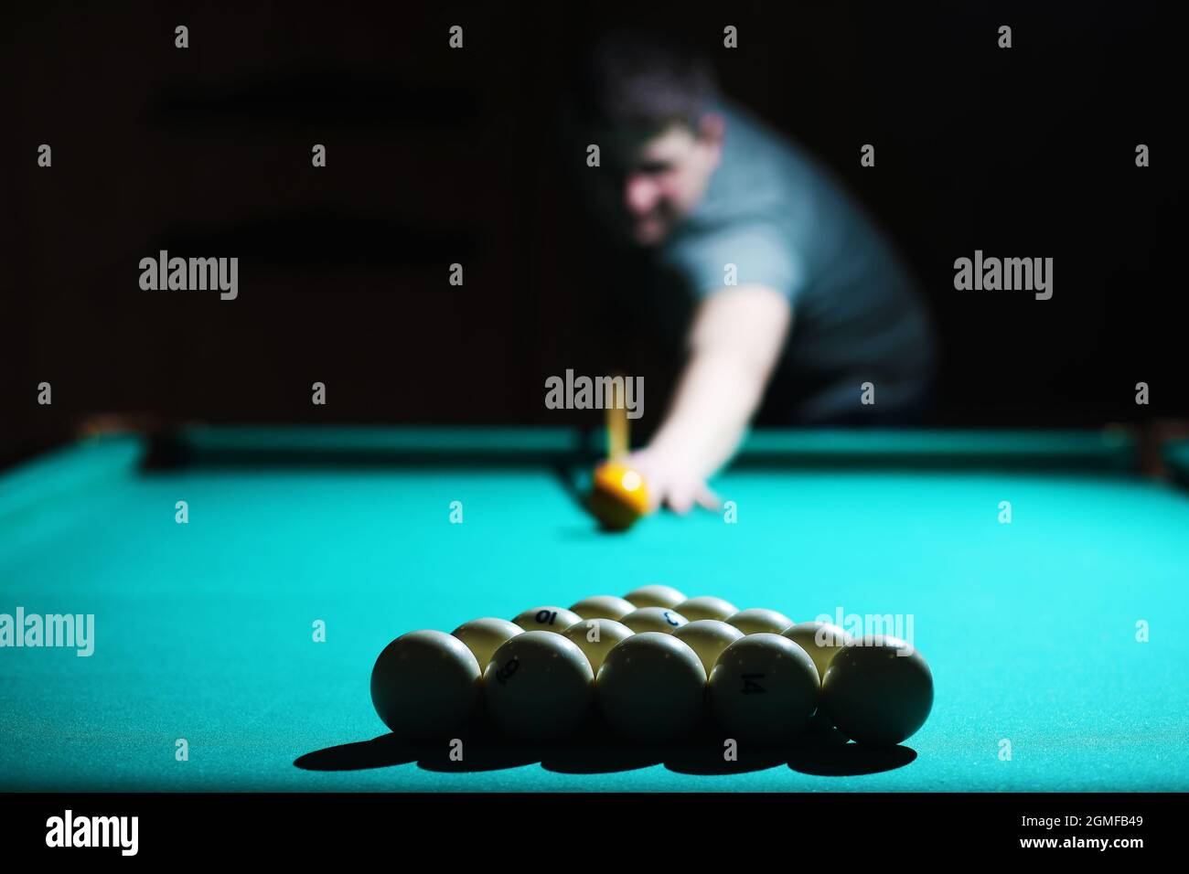 Billiard club. Gambling table with russian billiard set and dark cue ...