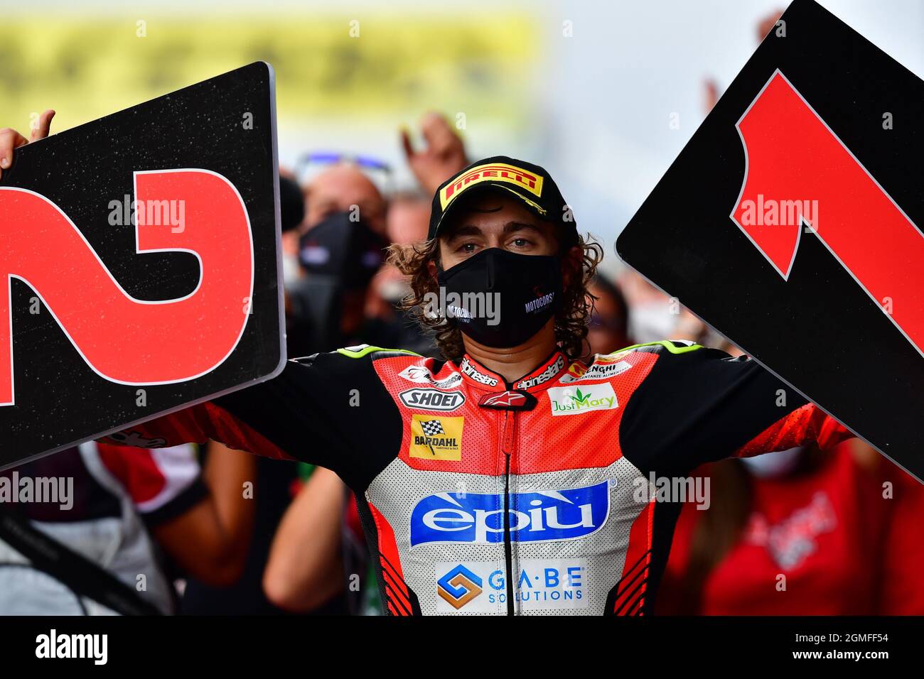 Team 2°st hi-res stock photography and images - Alamy