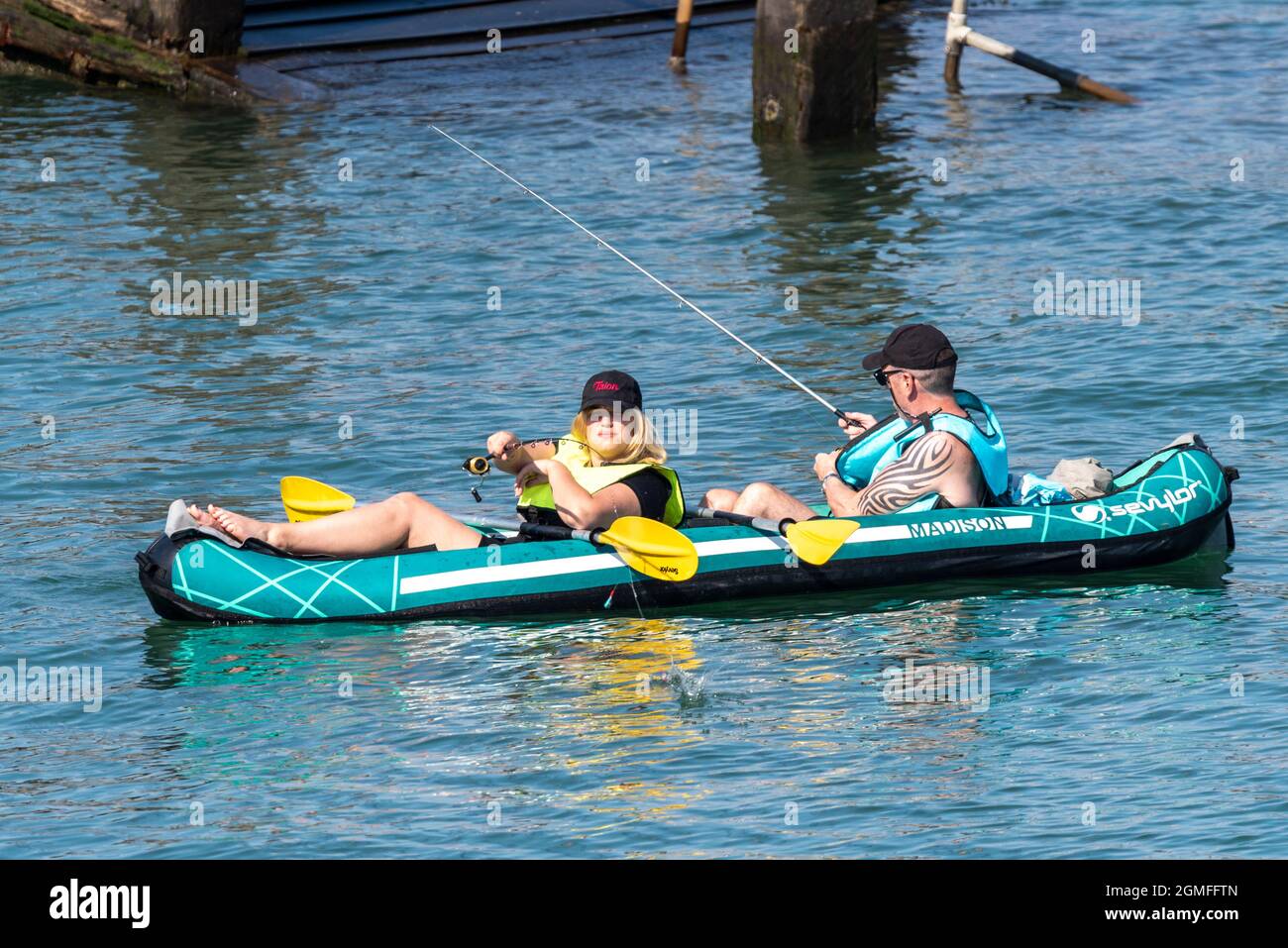 Thames Estuary, Southend on Sea, Essex, UK. 18th Sep, 2021. People have ...