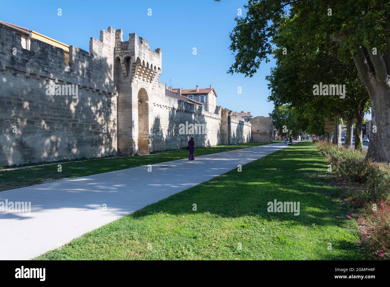 Medieval ramparts hi-res stock photography and images - Alamy