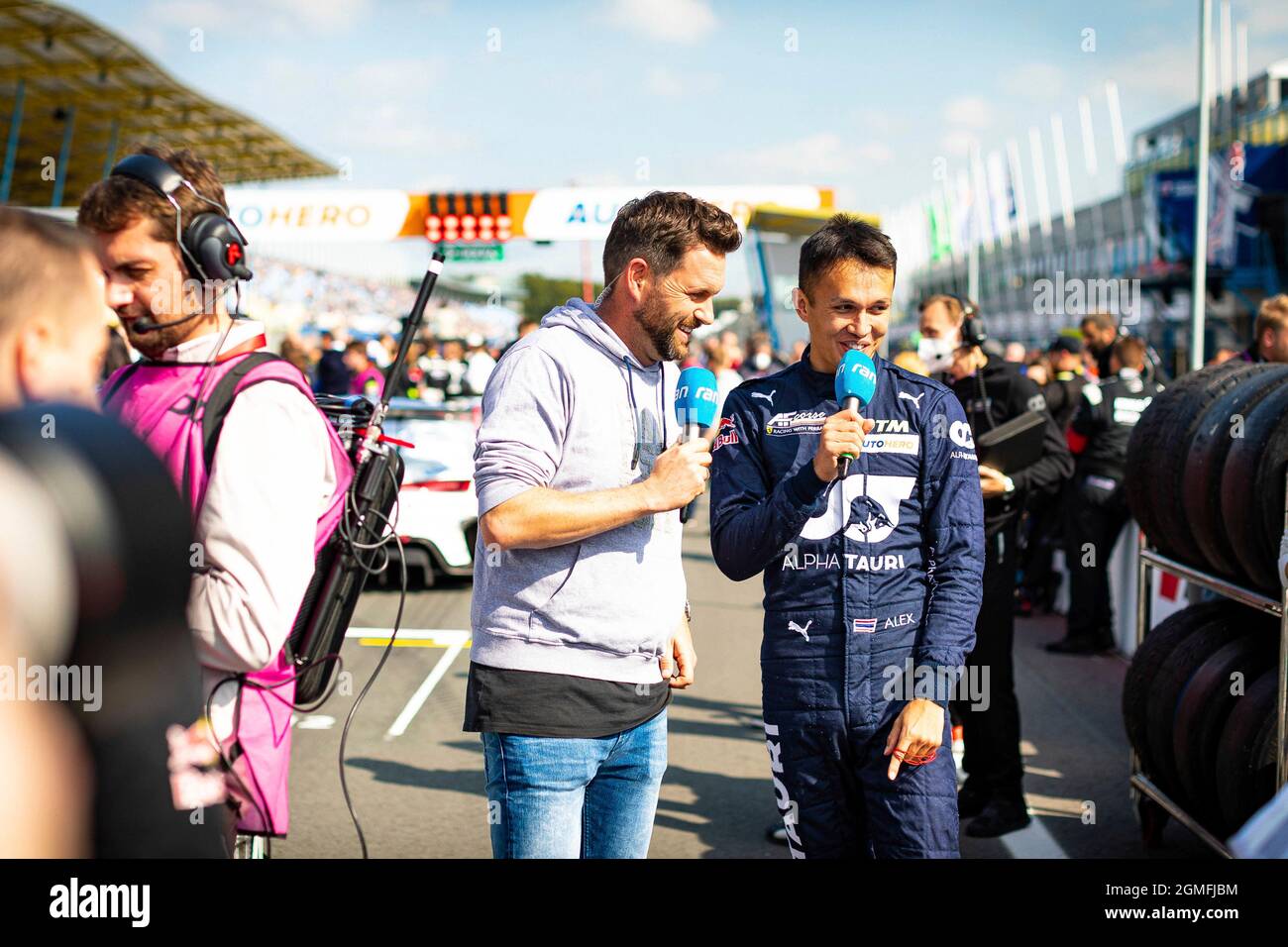 23 Alex Albon (THA), Ferrari 488 GT3, Red Bull Alpha Tauri AF Corse ...