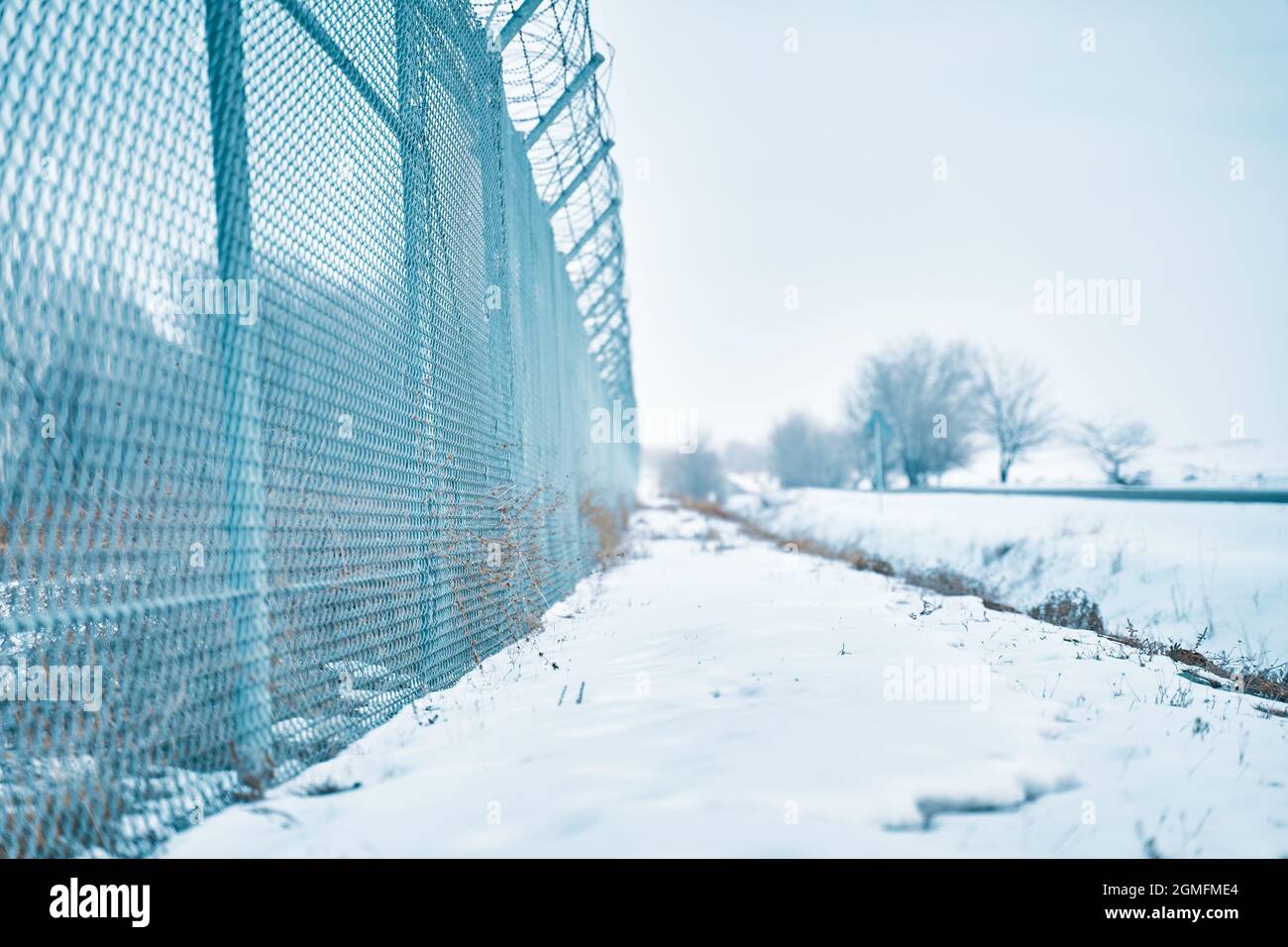 Quarantine boundary hi-res stock photography and images - Alamy
