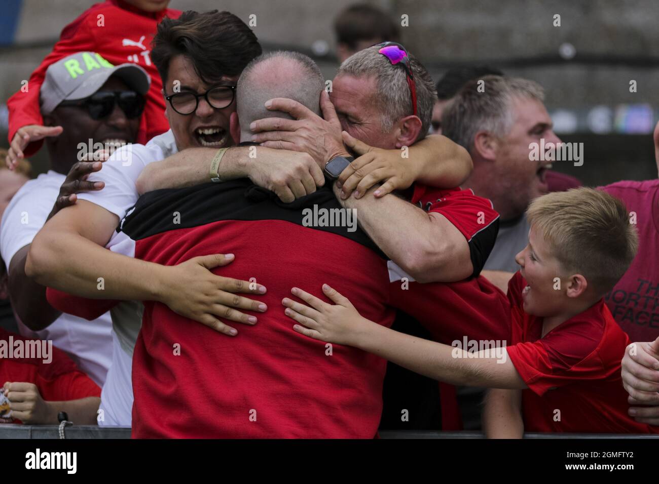 Dulwich hamlet fans hi-res stock photography and images - Alamy