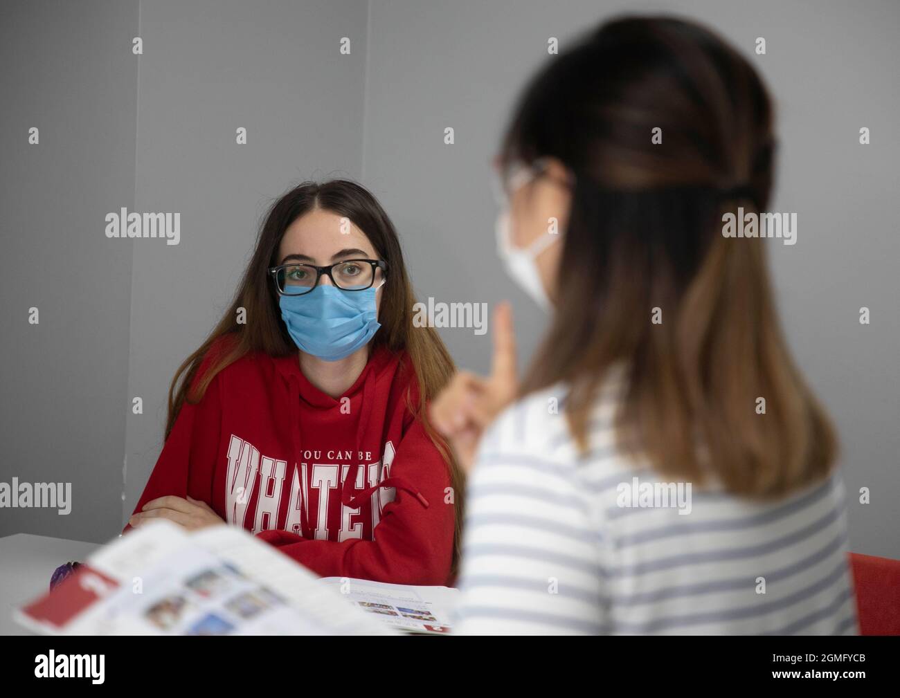 Turkish student classroom hi-res stock photography and images - Alamy