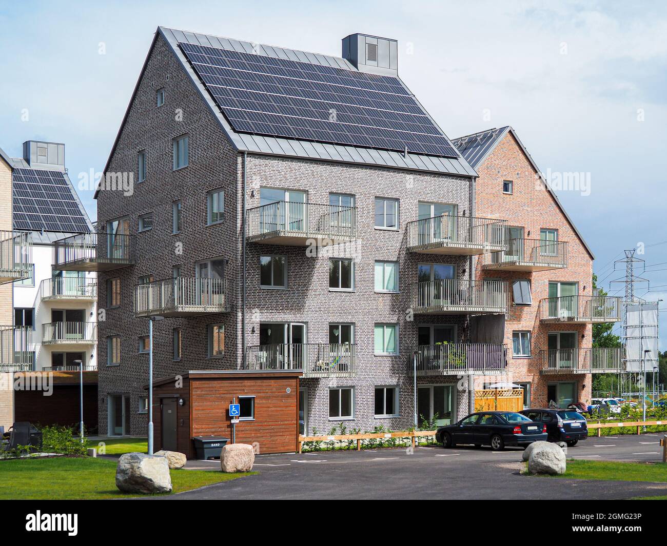 Modern gable hi-res stock photography and images - Alamy