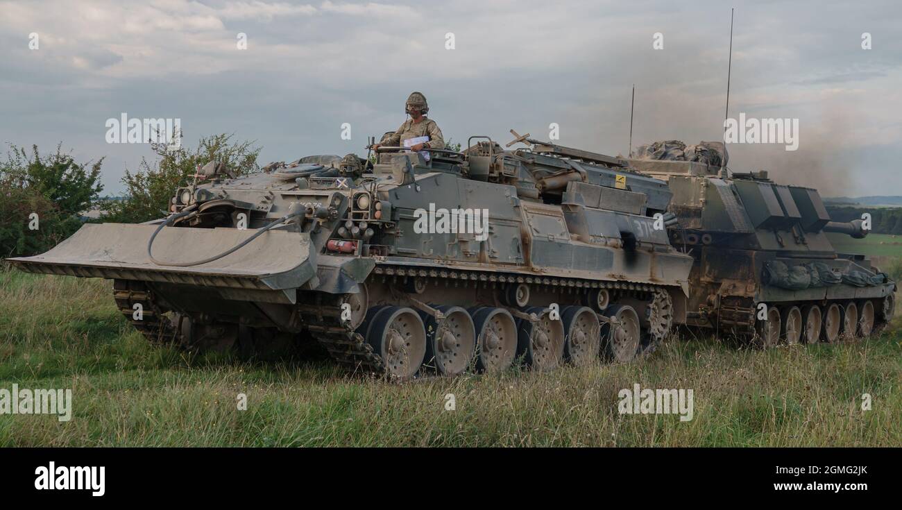 British Army Challenger Armored Repair and Recovery Vehicle (CRARRV ...