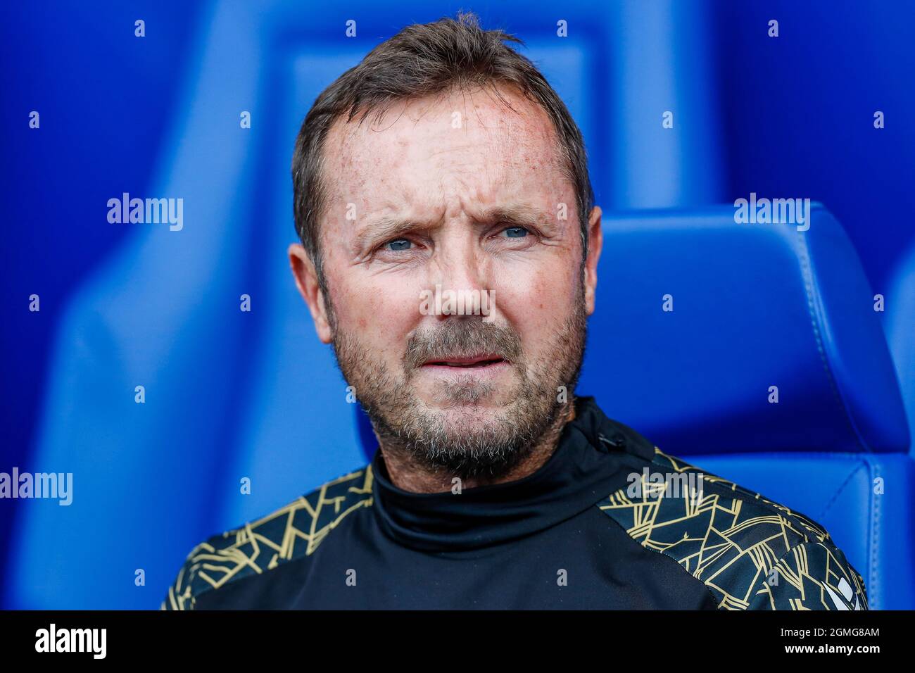 Sheffield wednesday team coach hi-res stock photography and images - Alamy