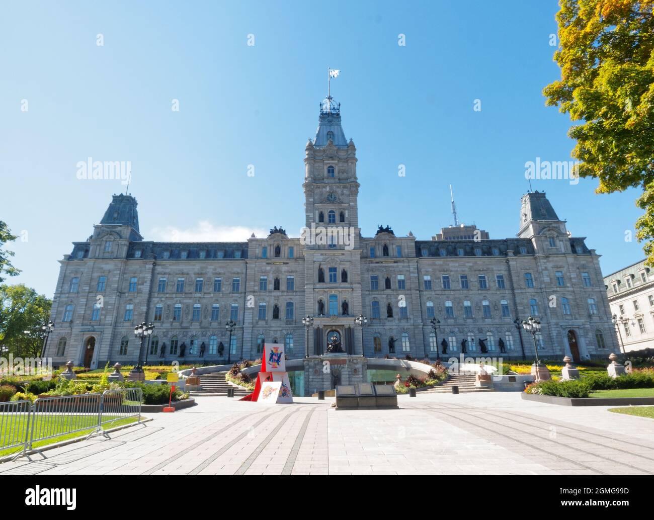 Provincial Assembly High Resolution Stock Photography and Images - Alamy