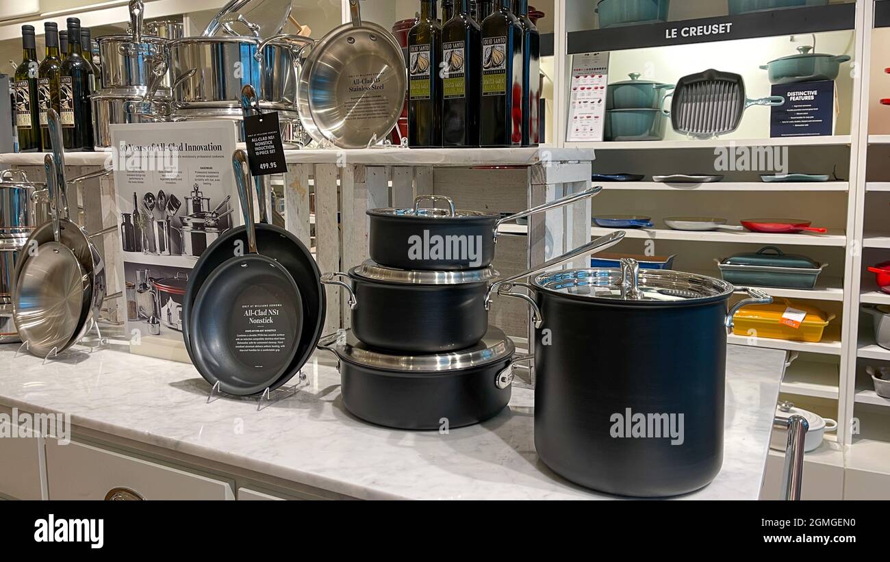 Williams sonoma 2021 hi-res stock photography and images - Alamy