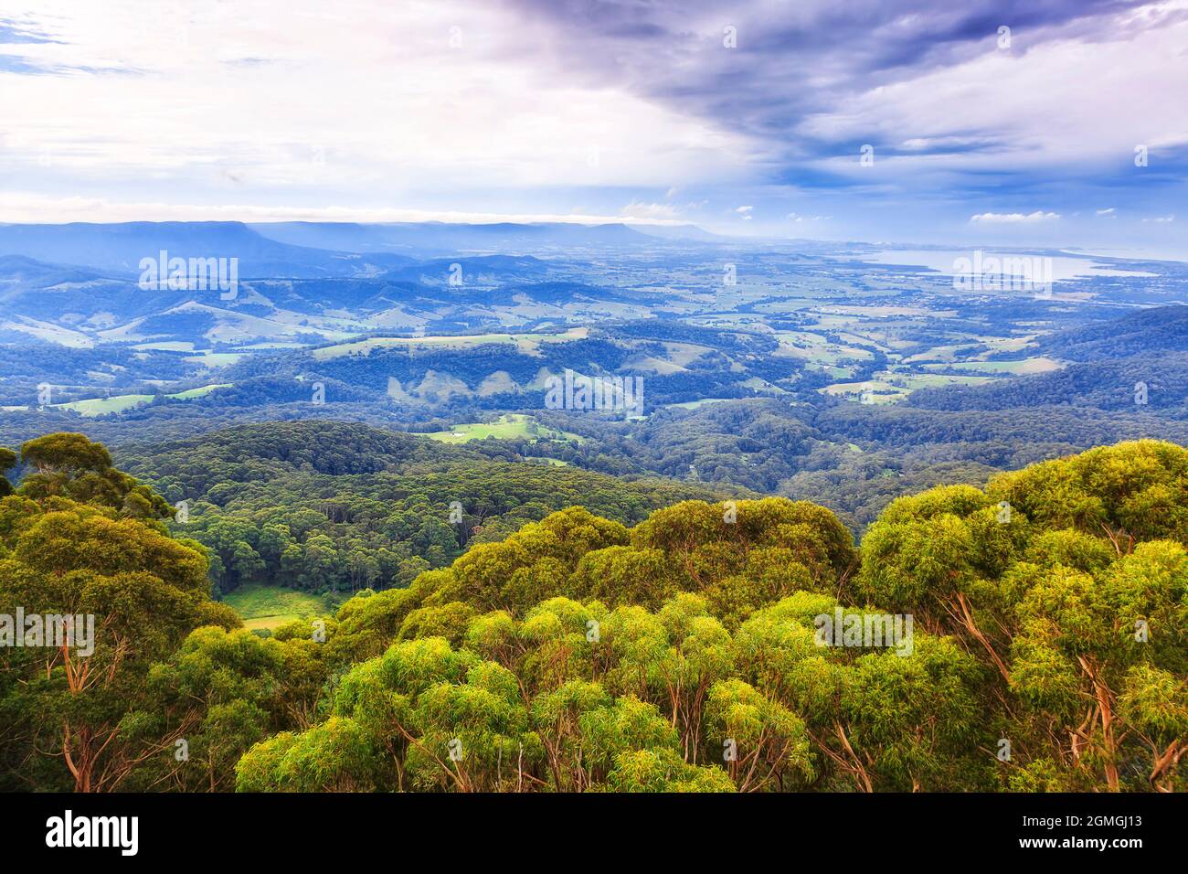 Illawarra lake, Shellharbour town, Port Kemble and rural agriculture ...