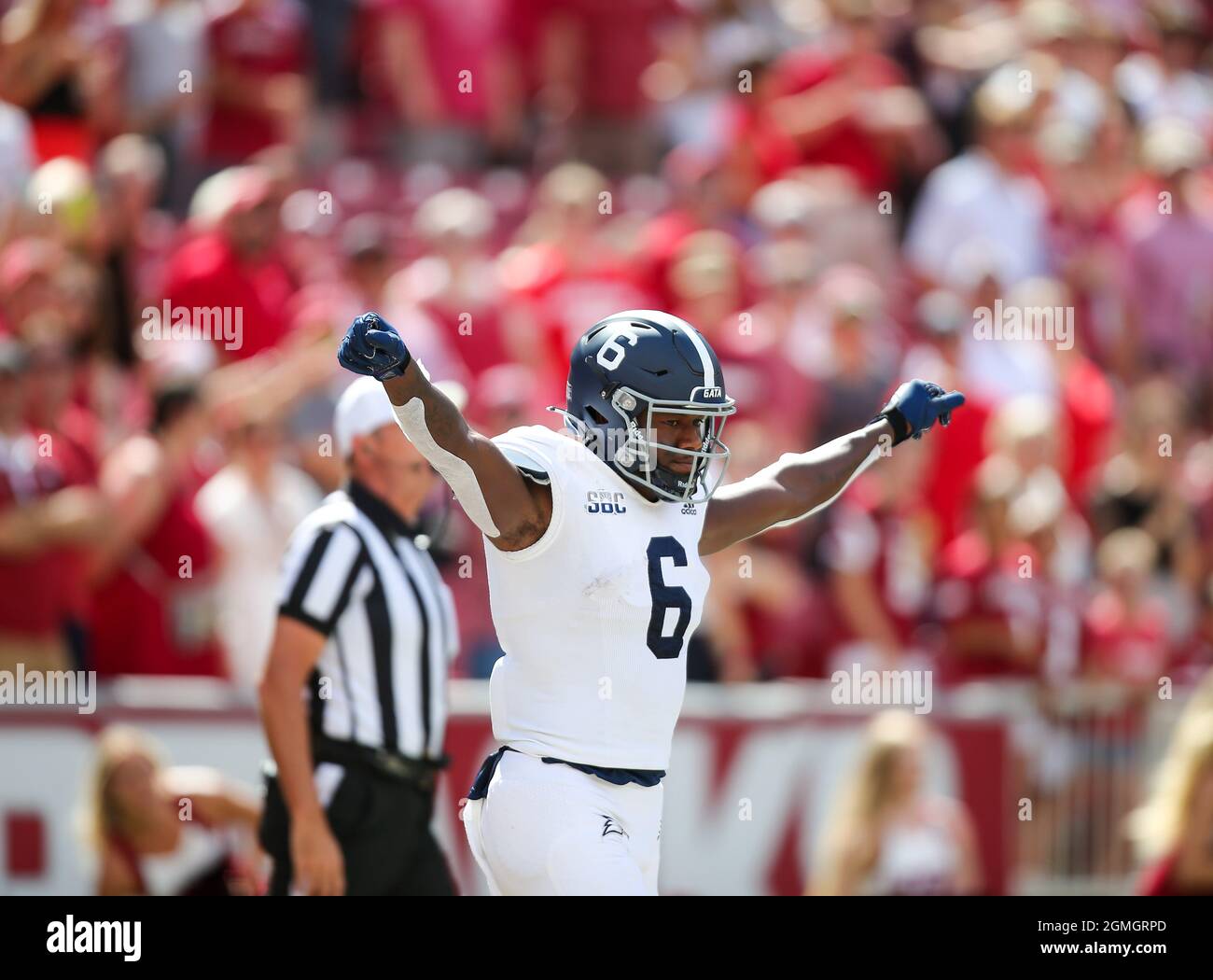 Najee thompson hi-res stock photography and images - Alamy