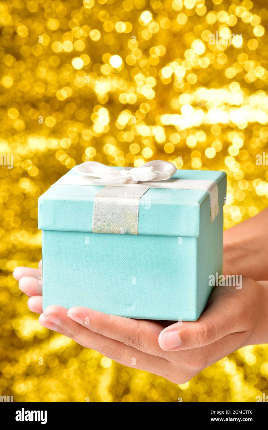 Giving to someone hi-res stock photography and images - Alamy