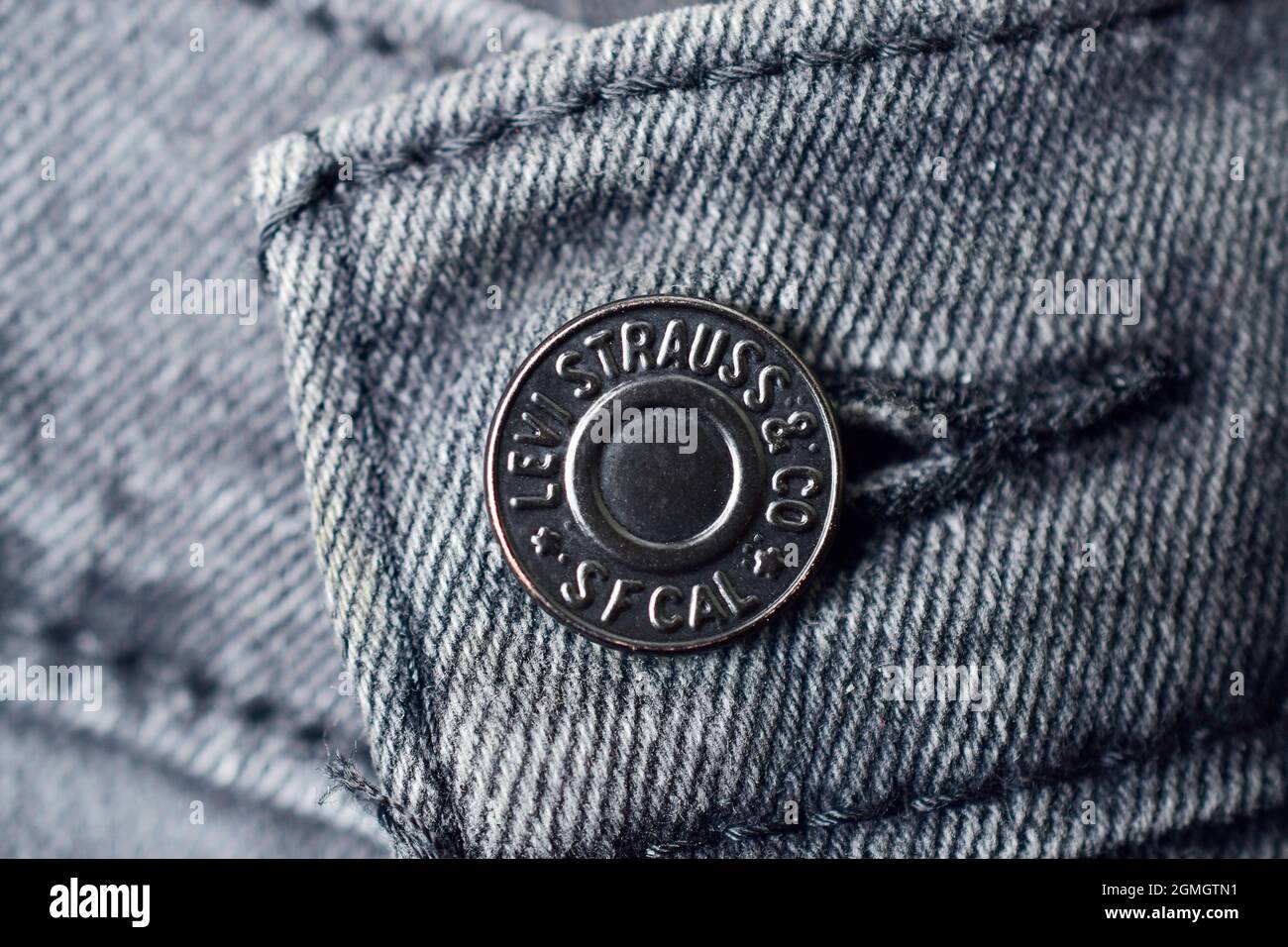 Denim button hi-res stock photography and images - Alamy