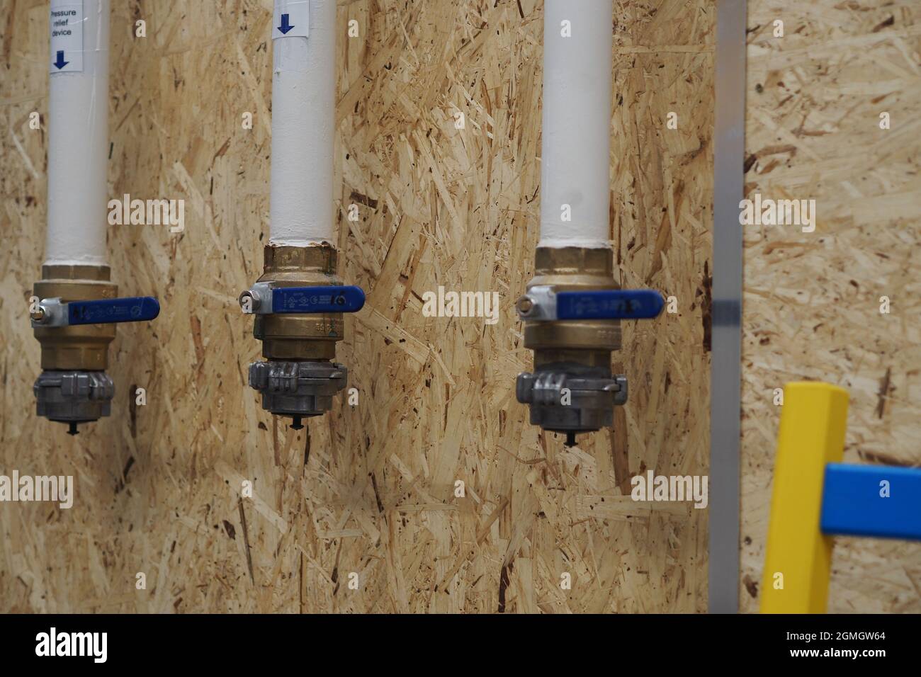 Plastic pipes hot cold hi-res stock photography and images - Alamy