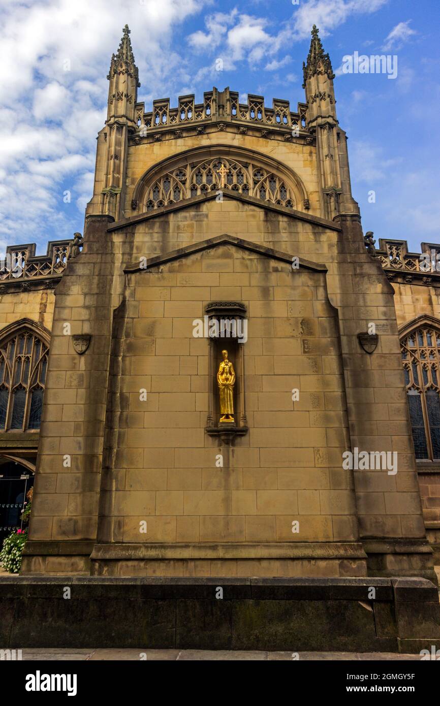 Manchester diocese cathedral hi-res stock photography and images - Alamy