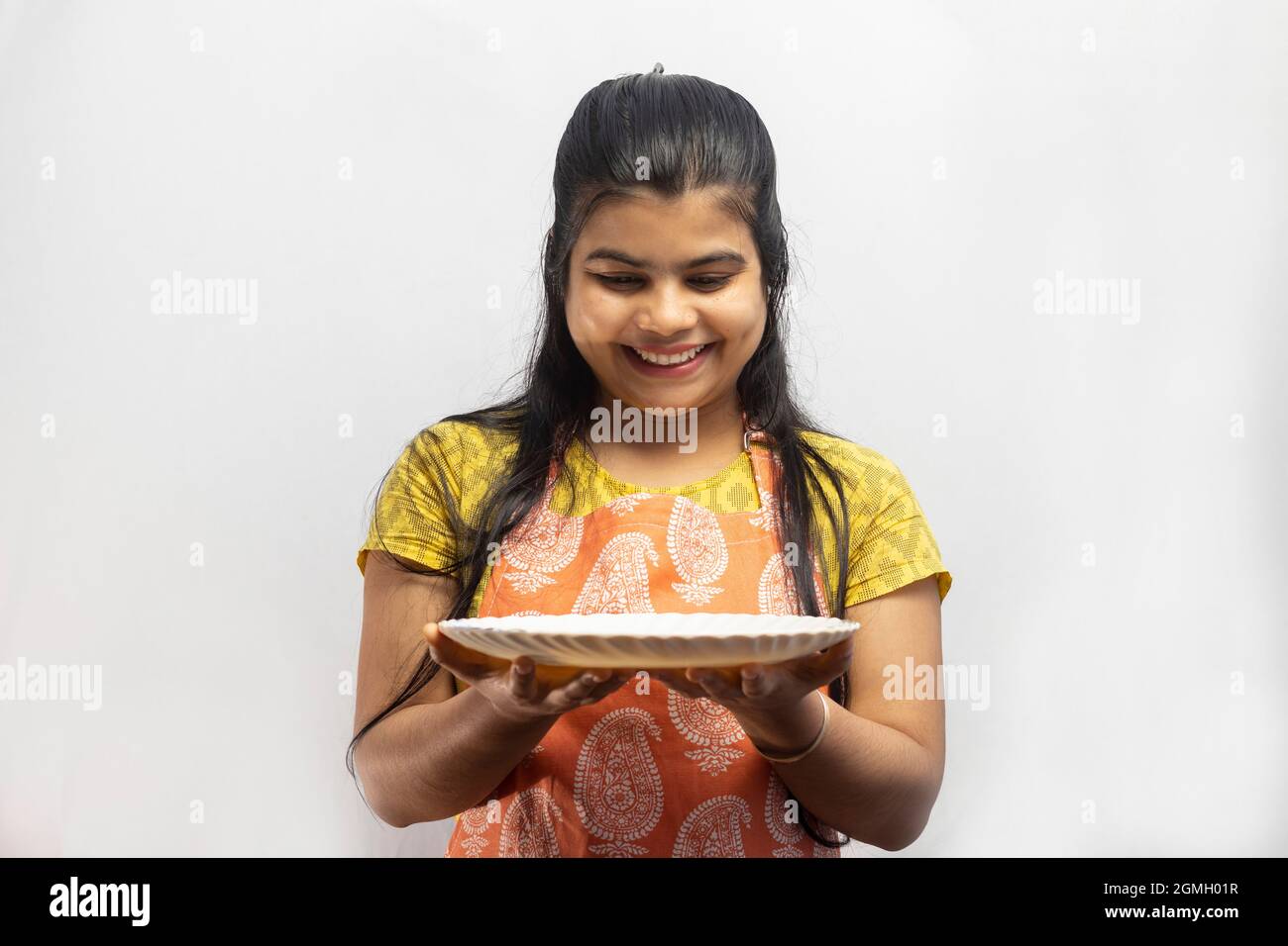 Indian Lady Cooking High Resolution Stock Photography and Images - Alamy