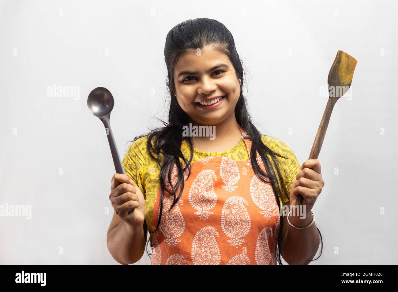 Indian Lady Cooking High Resolution Stock Photography and Images - Alamy
