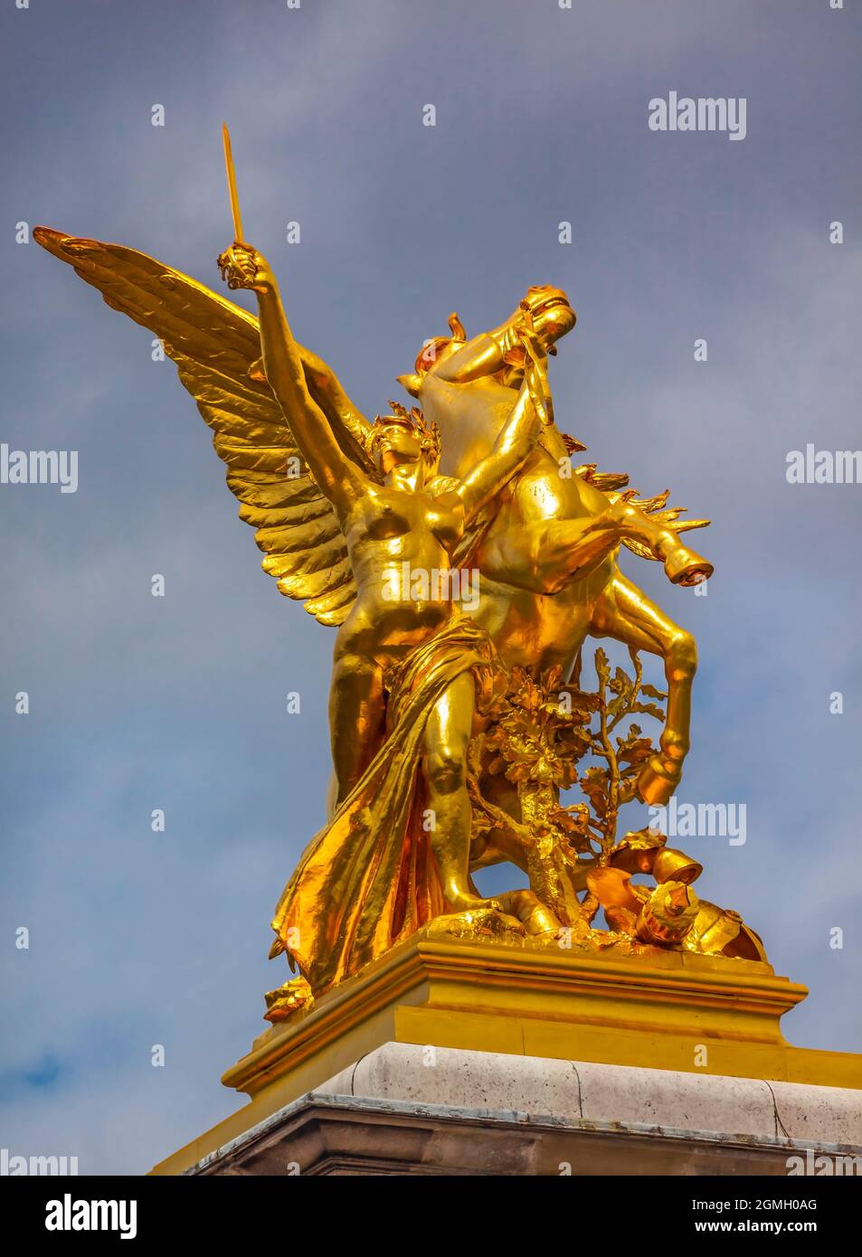 Golden Fame Winged Horse Statue Pont Bridge Alexandre III Paris France ...