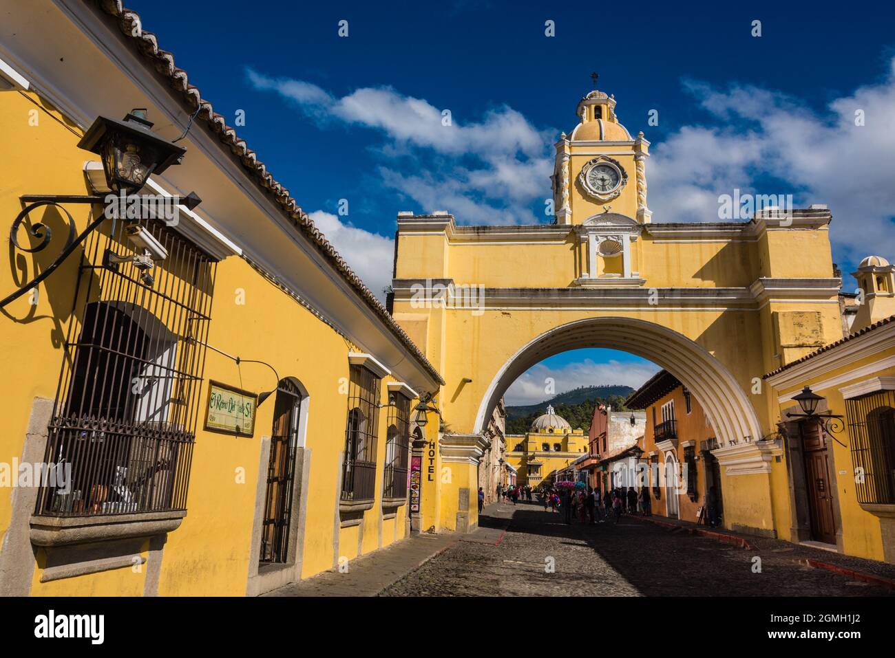 Catalina Arch Antigua Guatemala High Resolution Stock Photography and ...