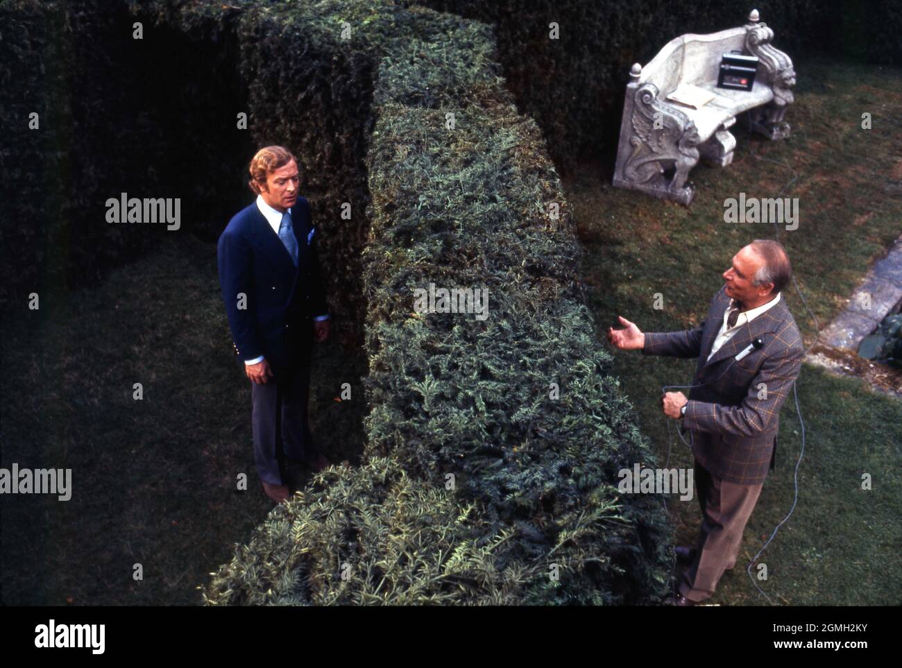 MICHAEL CAINE as Milo Tindle and LAURENCE OLIVIER as Andrew Wyke in ...