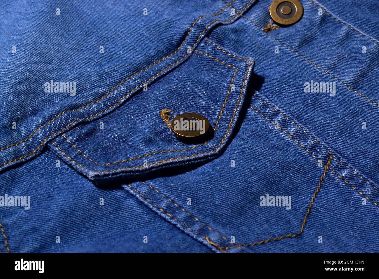 Close up denim jacket hi-res stock photography and images - Alamy