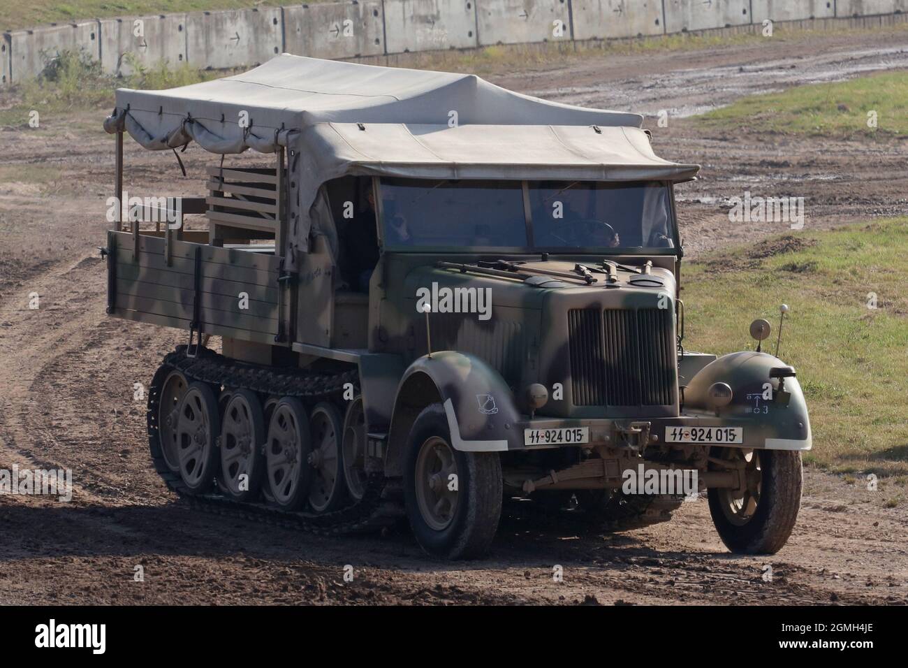 German sd kfz 8 half track hi-res stock photography and images - Alamy