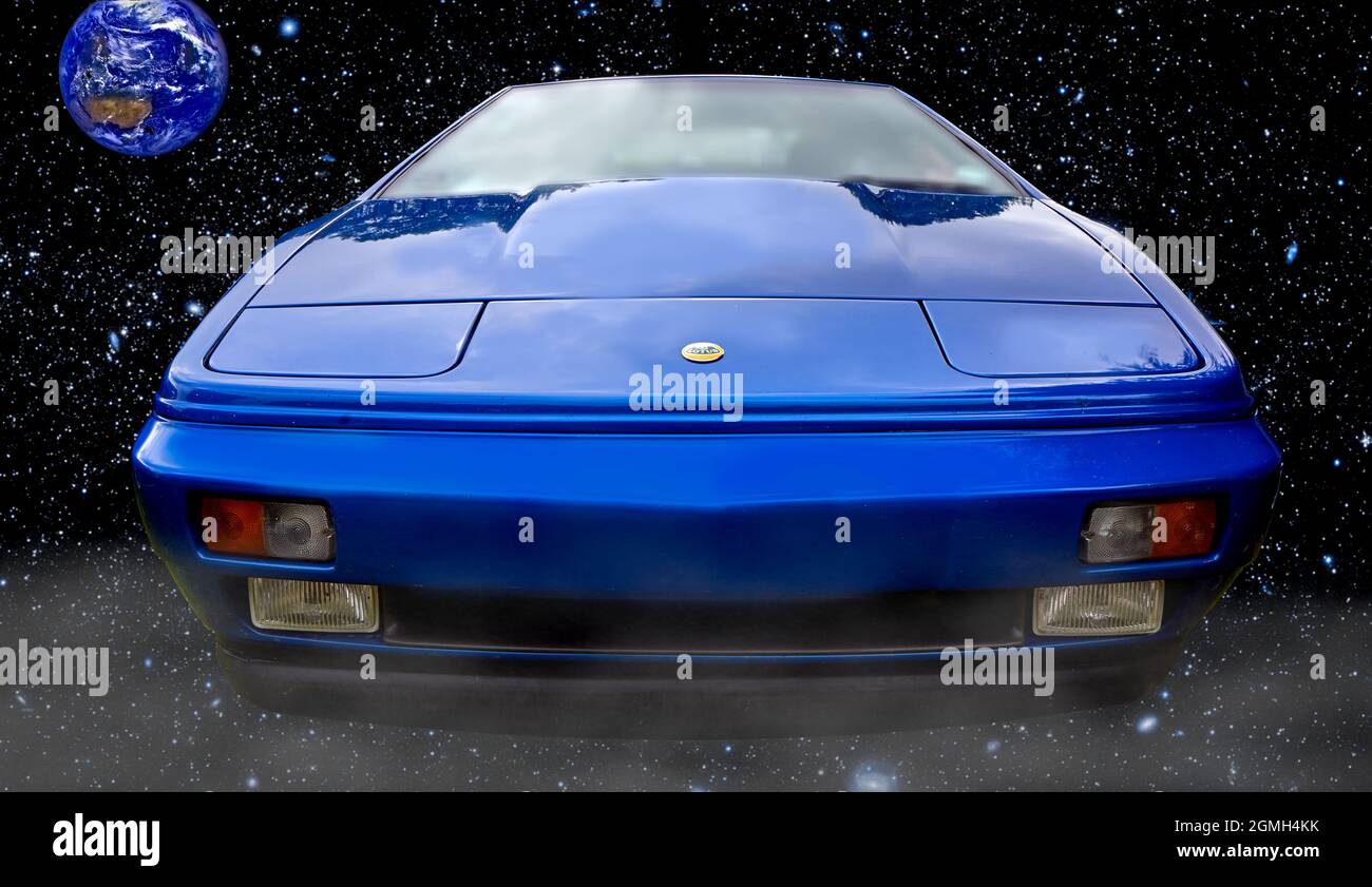 Lotus Esprit Turbo X180, front view of the aerodynamically designed ...