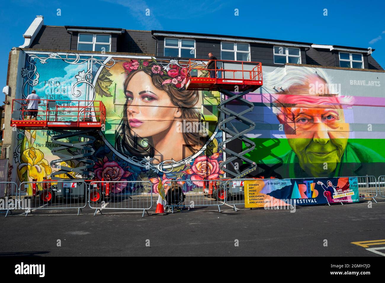 Large murals being painted on side of building for Southend Arts Festival, including a glitch ...