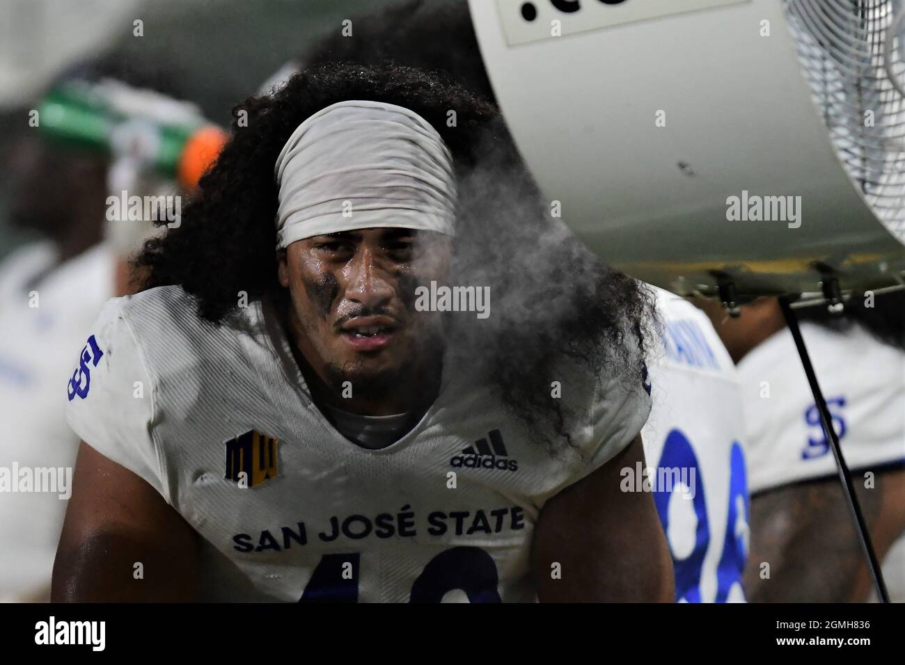 Honolulu, Hawaii, USA. 18th Sep, 2021. VILIAMI FEHOKO of San Jose State ...