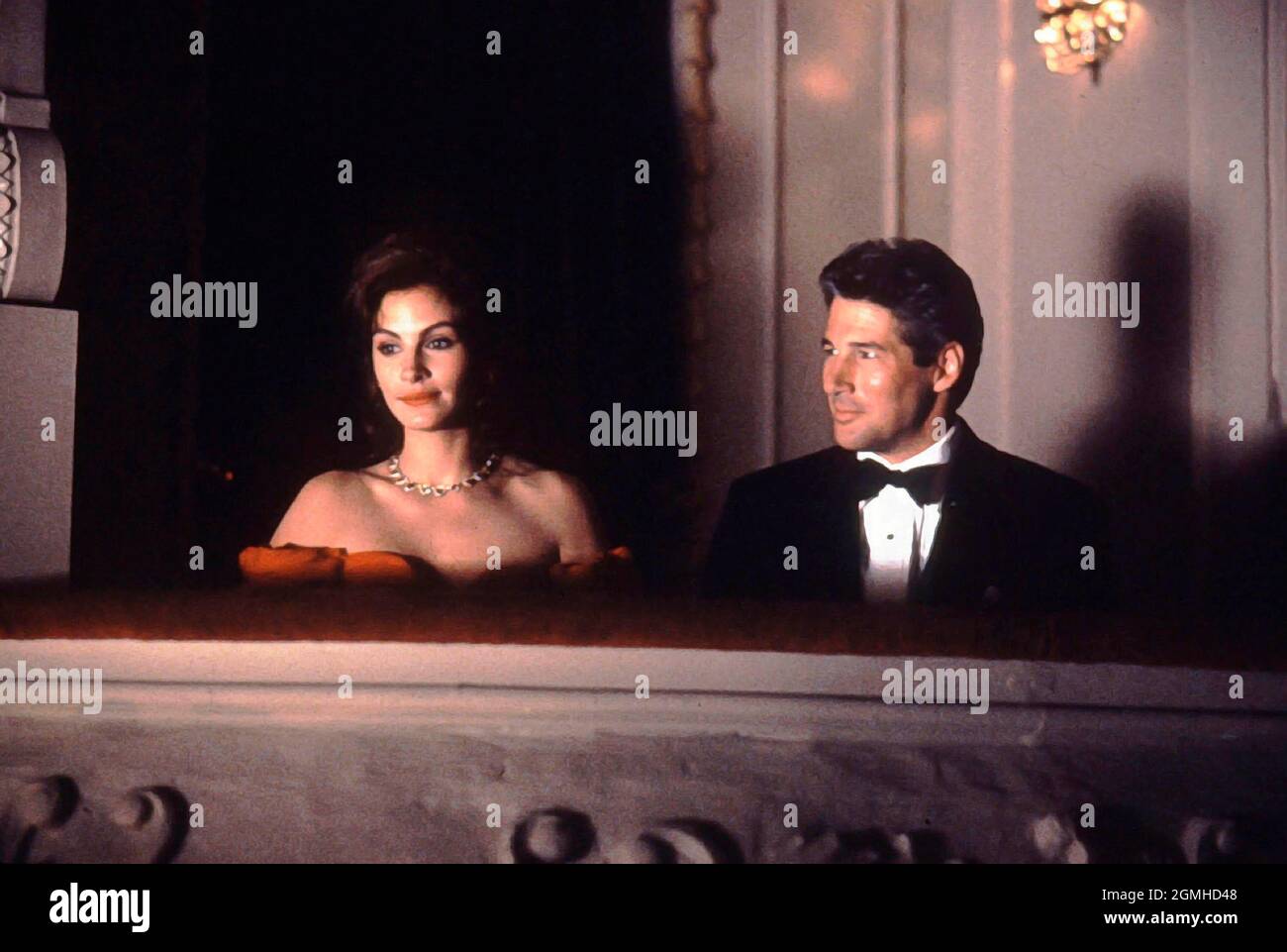 JULIA ROBERTS and RICHARD GERE in PRETTY WOMAN (1990), directed by ...