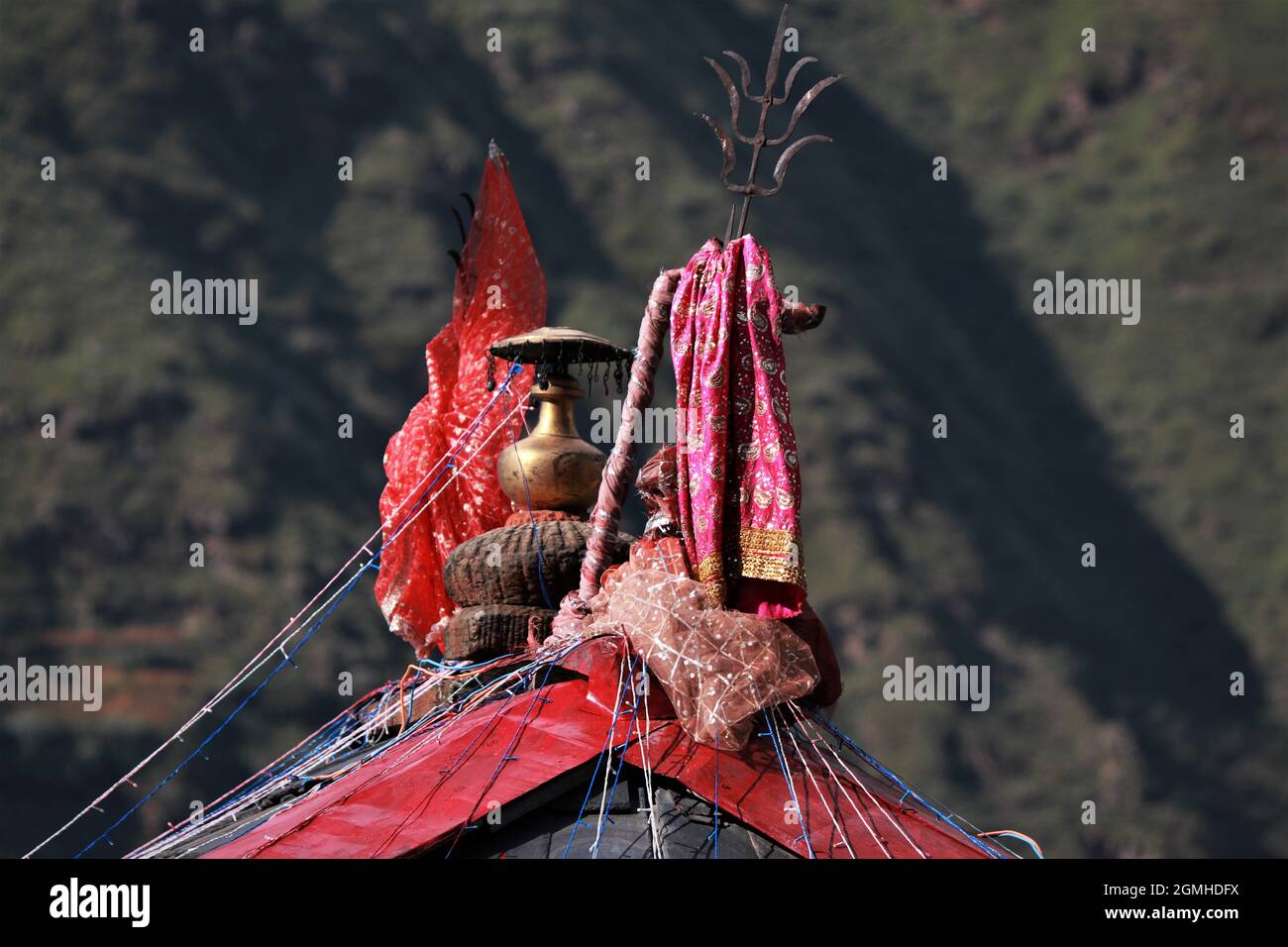 Temple top decoration Stock Photo - Alamy