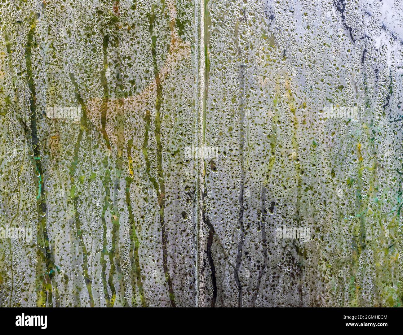 Condensation on wall hi-res stock photography and images - Alamy