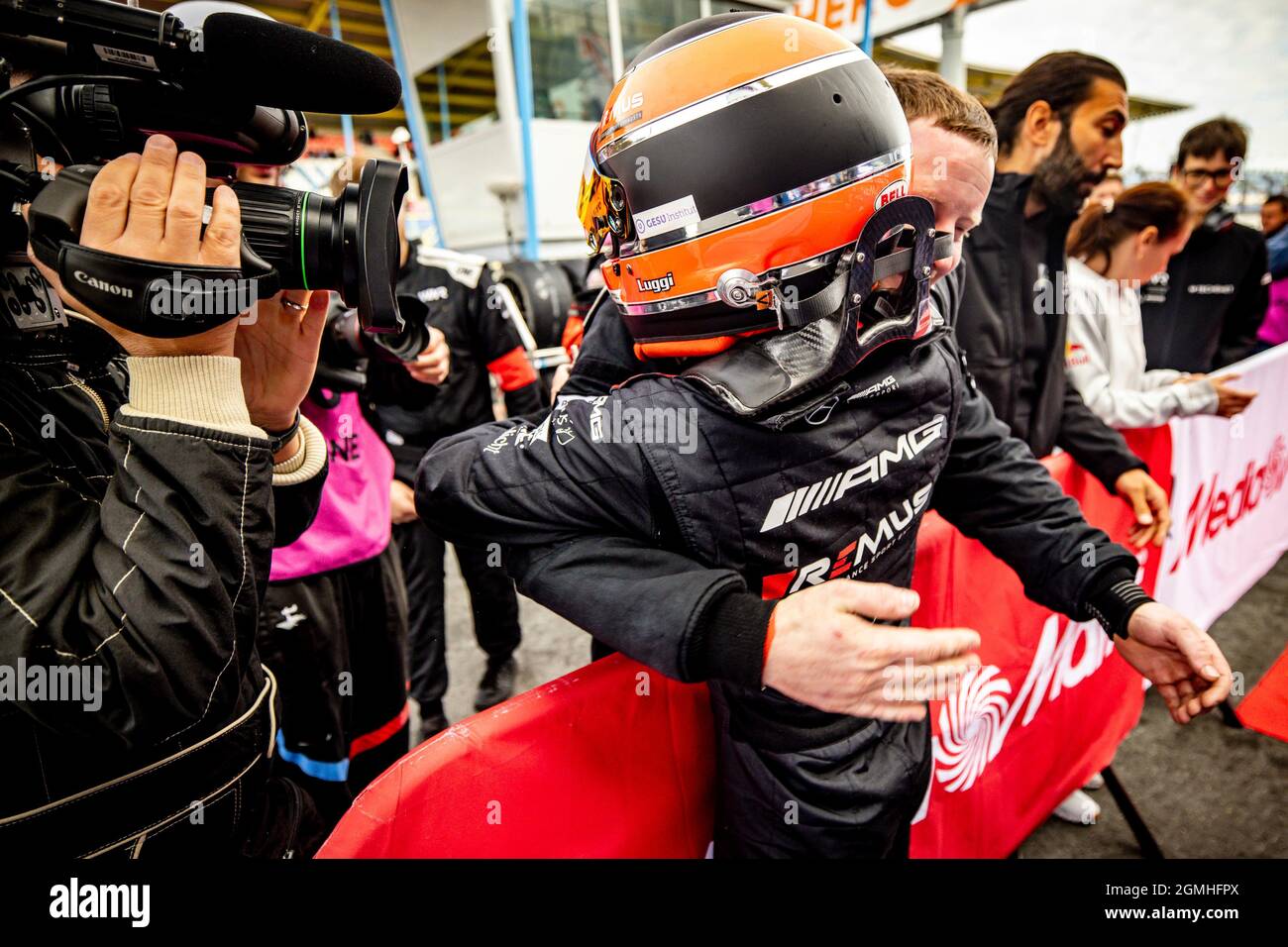 Assen: DTM TT Circuit Assen 2021, (Photo by Hoch Zwei) 22 Lucas Auer ...
