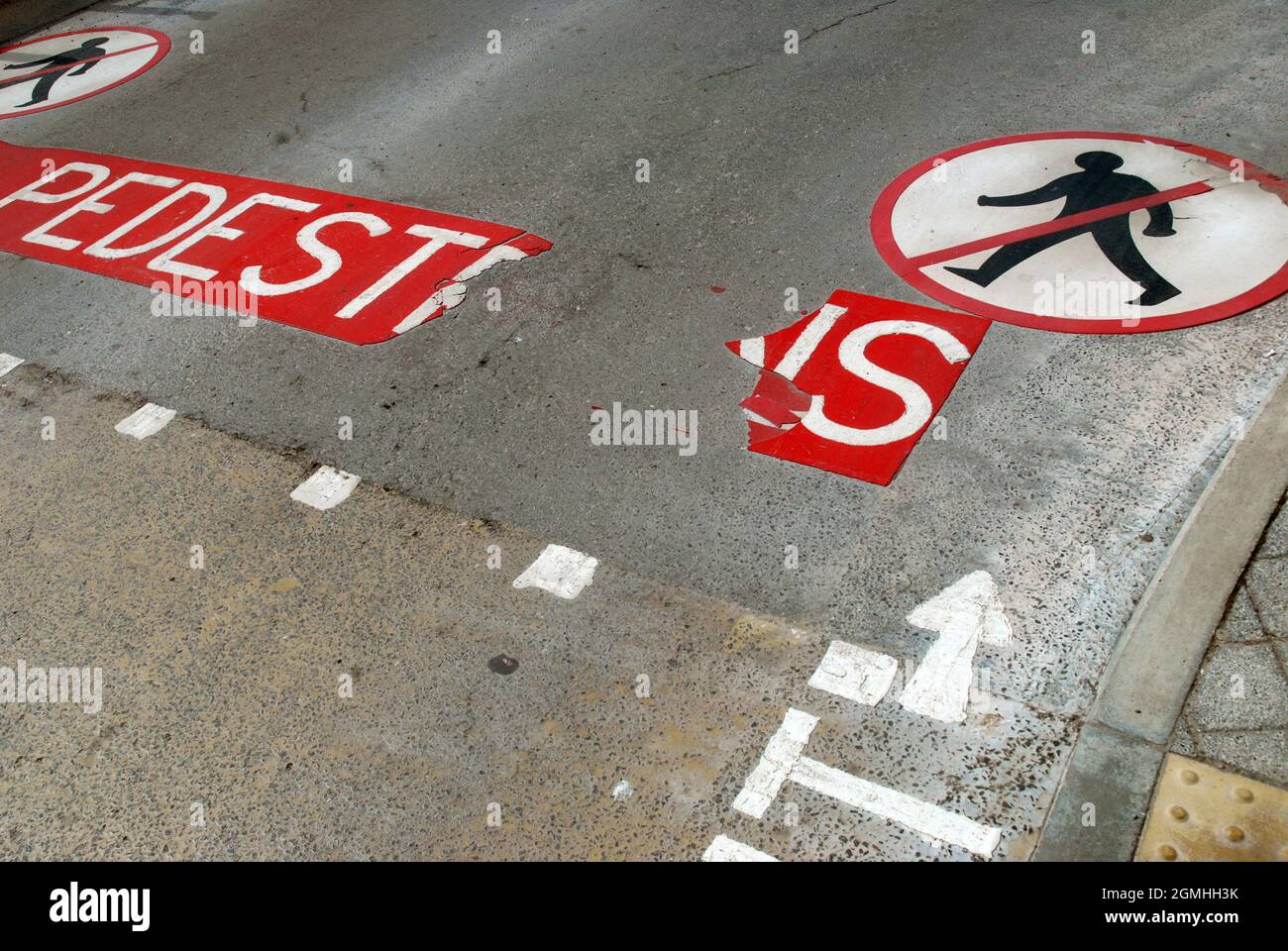 Broken pavements hi-res stock photography and images - Alamy