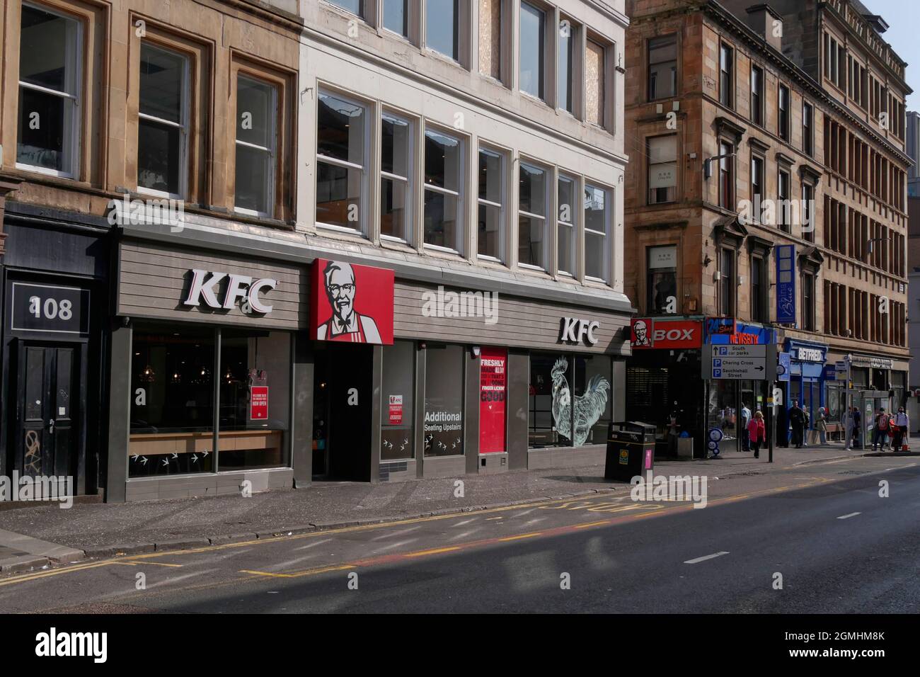 Kfc shop front hi-res stock photography and images - Alamy