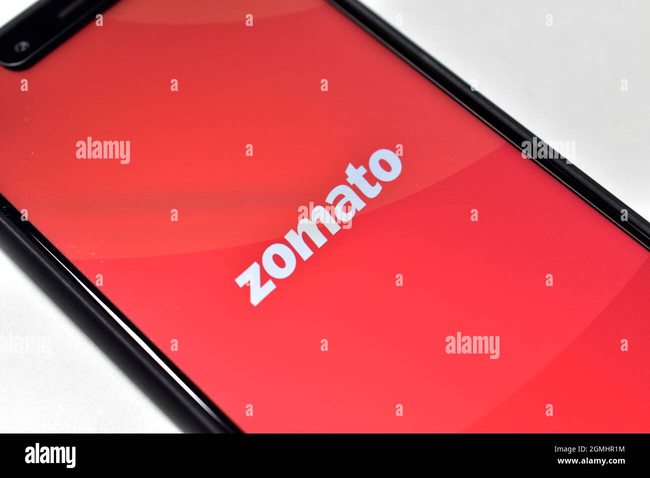 Zomato logo hi-res stock photography and images - Alamy