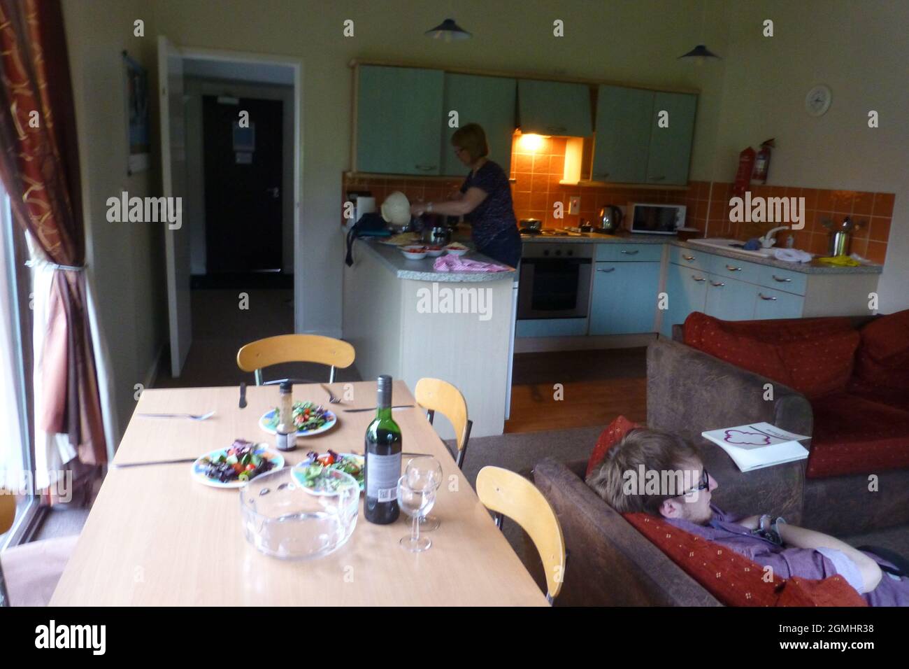 Harry potter cooking hi-res stock photography and images - Alamy