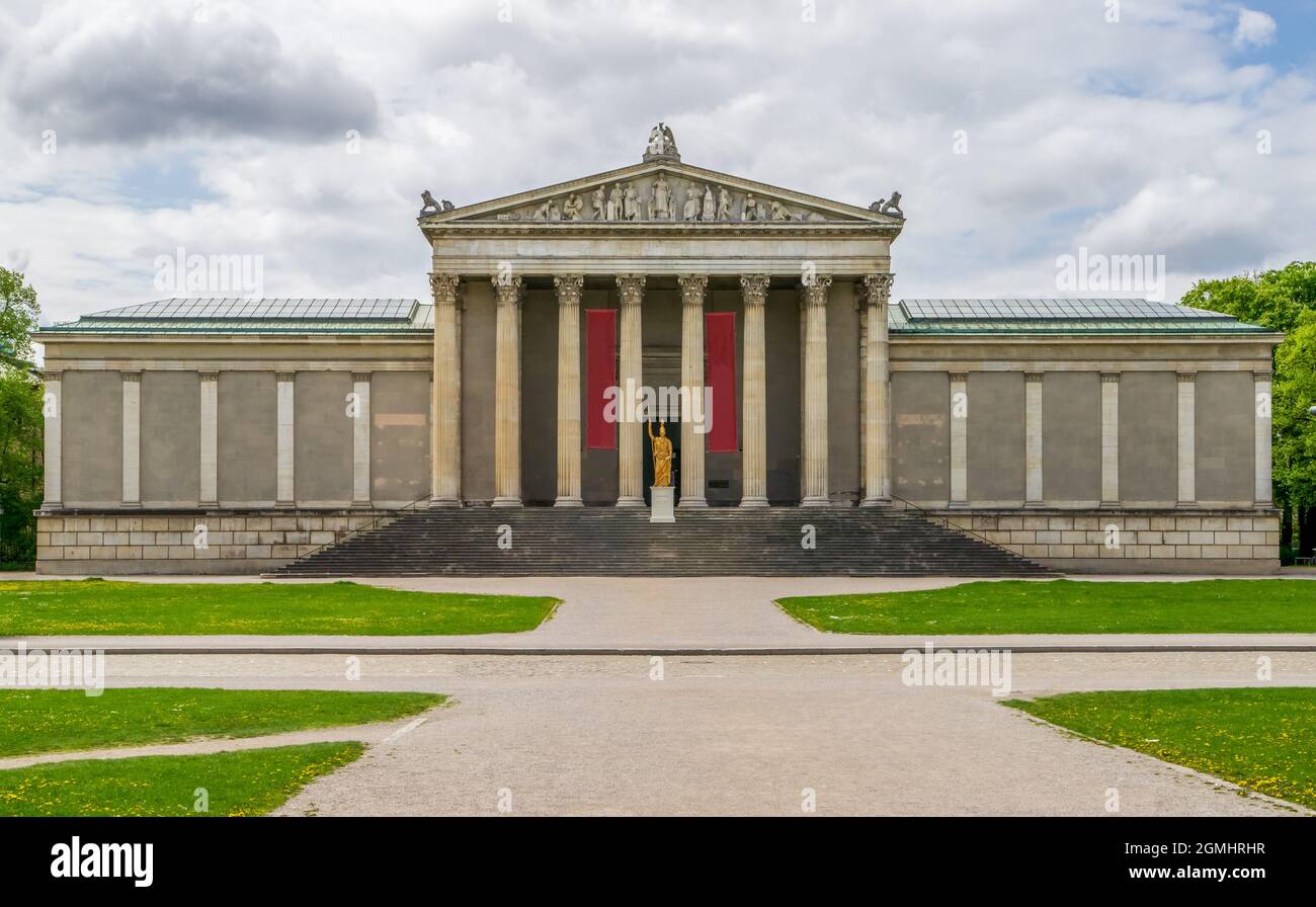 The neo-classical State Collections of Antiques Building at the ...