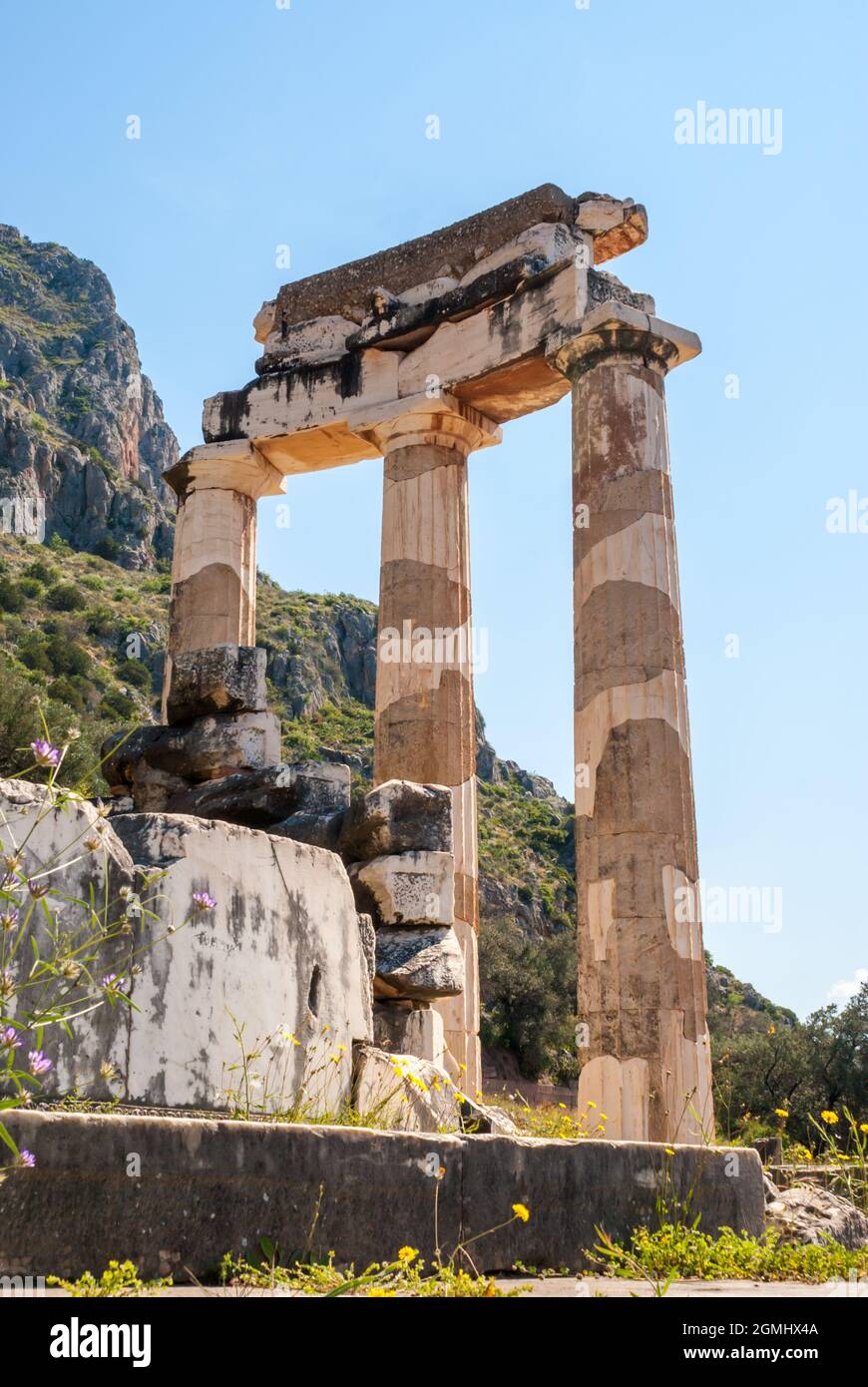 Tholos temple hi-res stock photography and images - Alamy