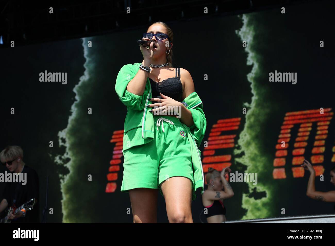 Las Vegas, United States. 19th Sep, 2021. Pop singer Tate McRae ...