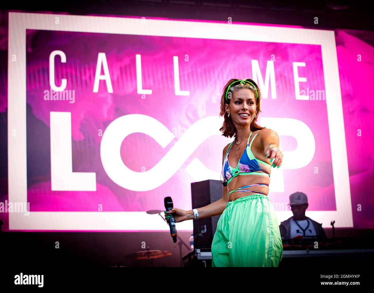 Call me loop hi-res stock photography and images - Alamy