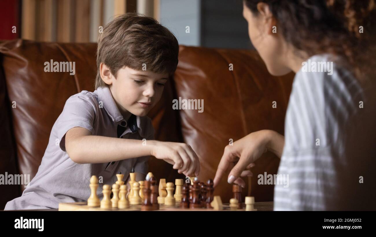 Learning chess hi-res stock photography and images - Alamy
