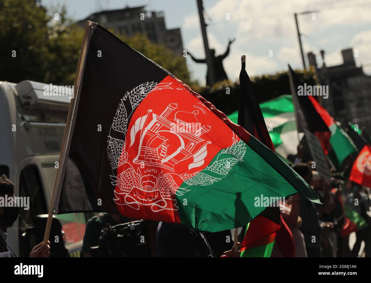 Afghan flags hi-res stock photography and images - Alamy