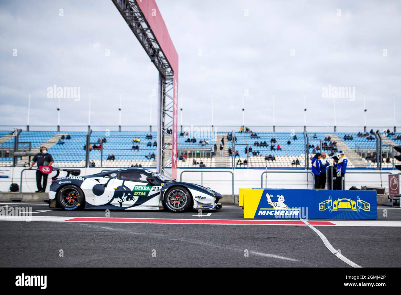 Assen: DTM TT Circuit Assen 2021, (Photo by Hoch Zwei) 23 Alex Albon ...