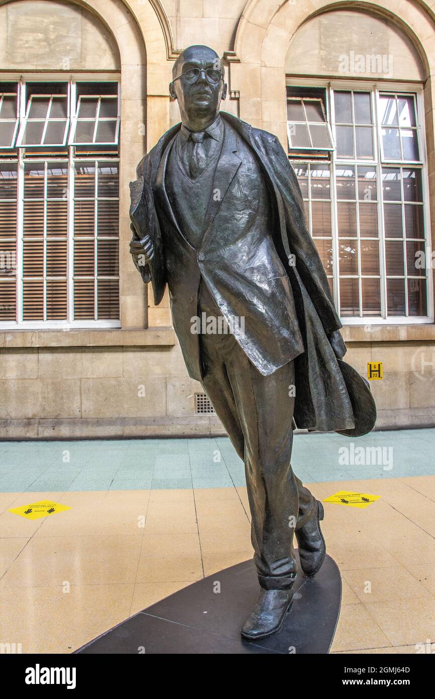 Philip larkin society hi-res stock photography and images - Alamy