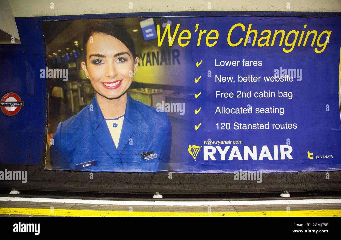 Ryanair image hi-res stock photography and images - Alamy