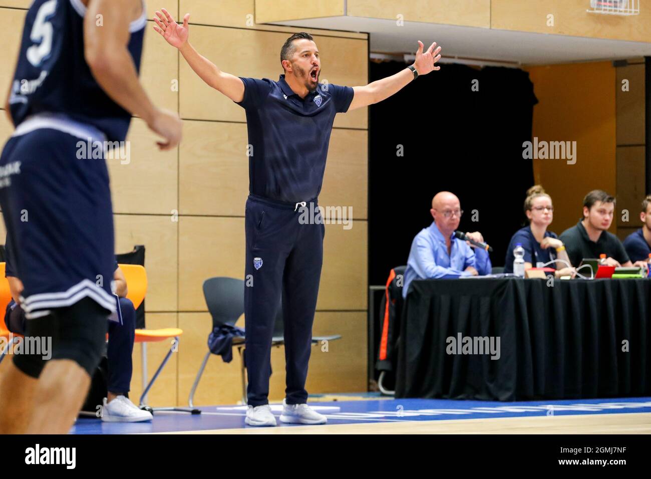 Matthew otten hi-res stock photography and images - Alamy