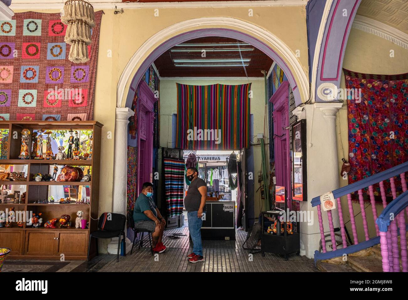 Mercado Principal, Mérida, Mexico, artisan shops, art for sale ...