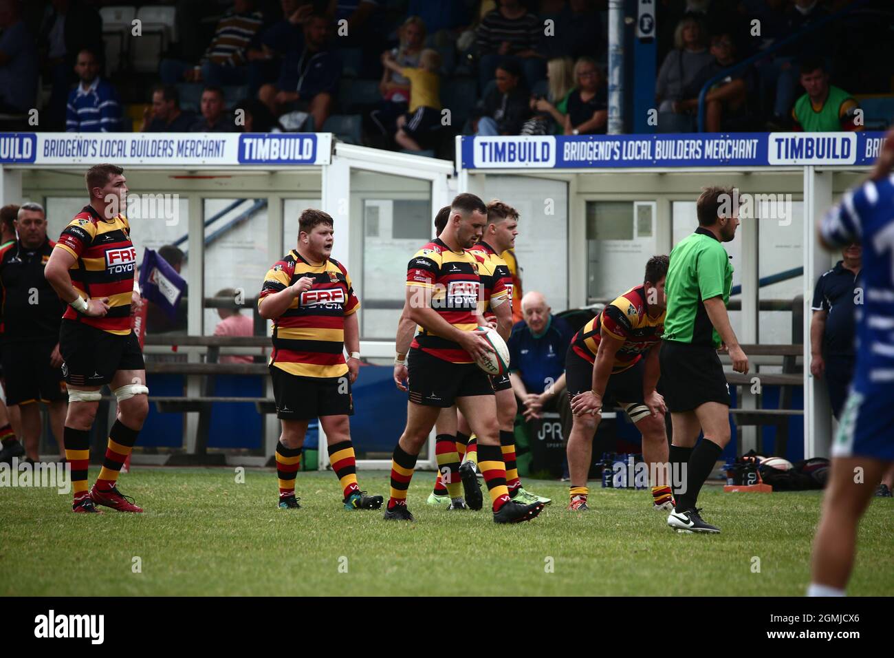 Bridgend ravens hi-res stock photography and images - Alamy