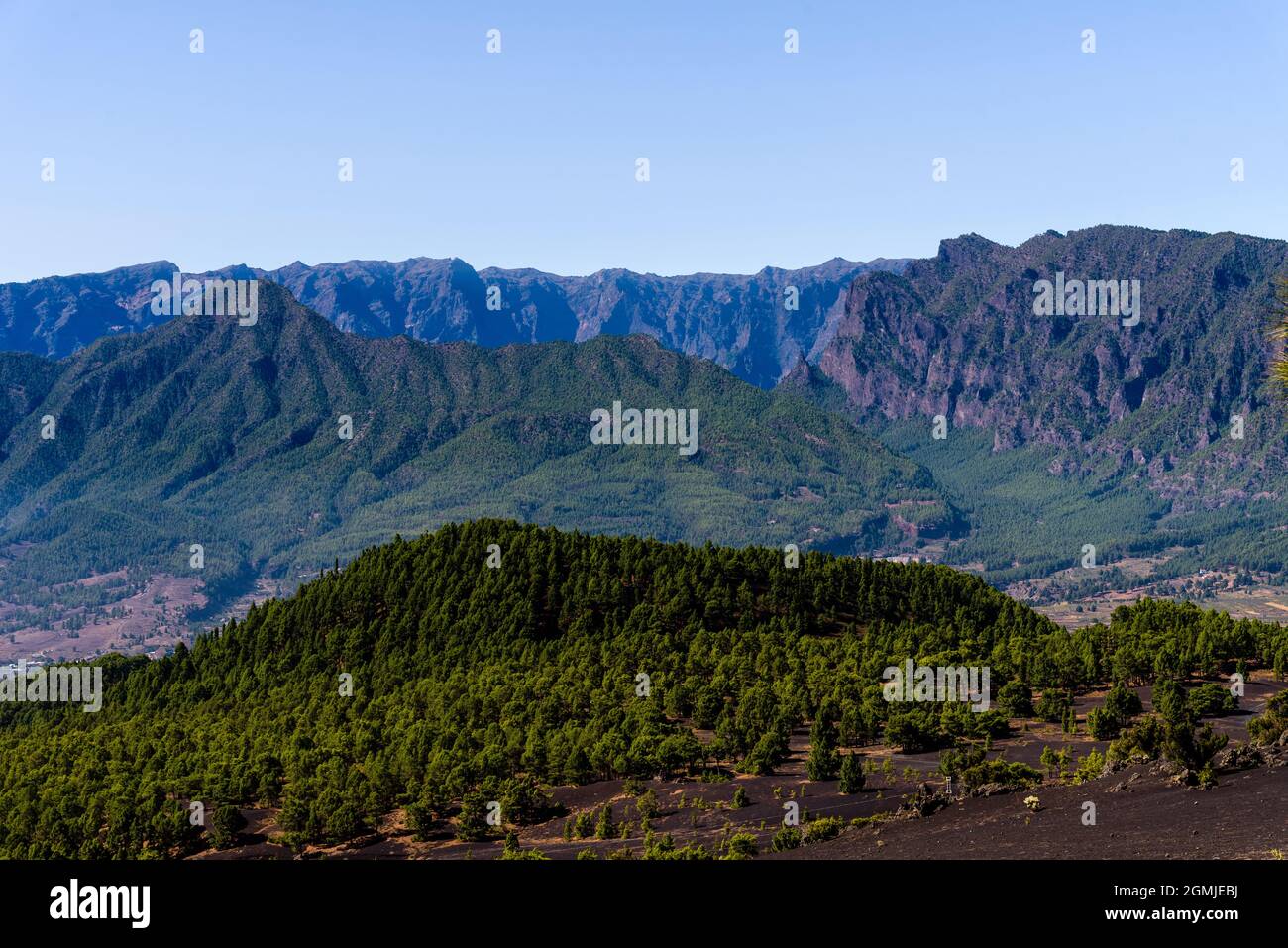 National Park of Caldera de Taburiente from Llano del Jable ...